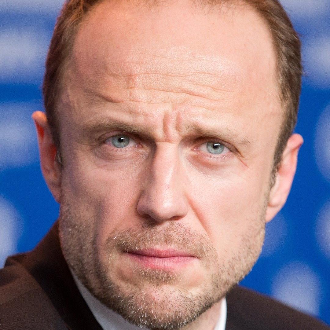 Łukasz Simlat Movies and TV Shows - Plex