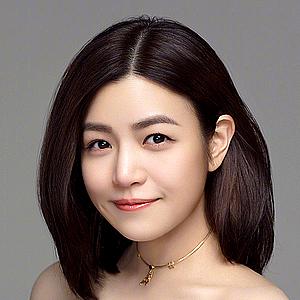 Yan Liu Badges Of Fury