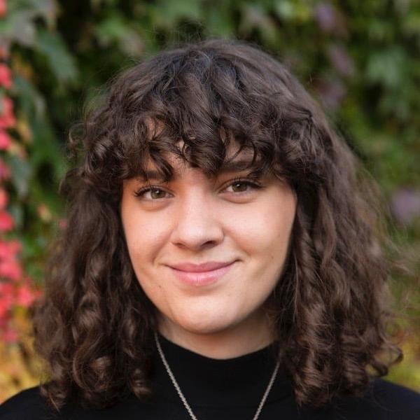 Gillian Crosby's Instagram, Twitter & Facebook on IDCrawl