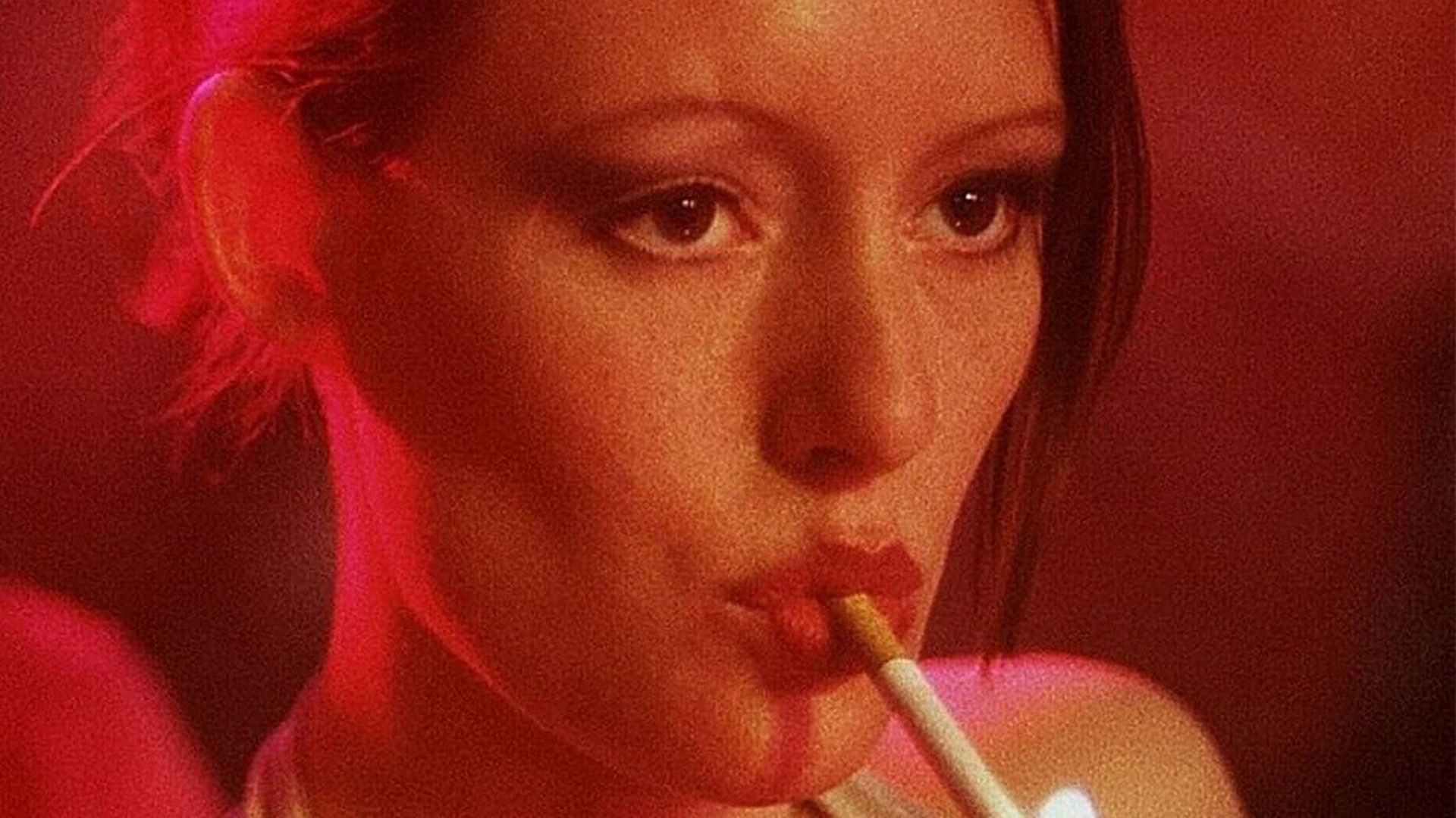 Alone (2005) - Plex