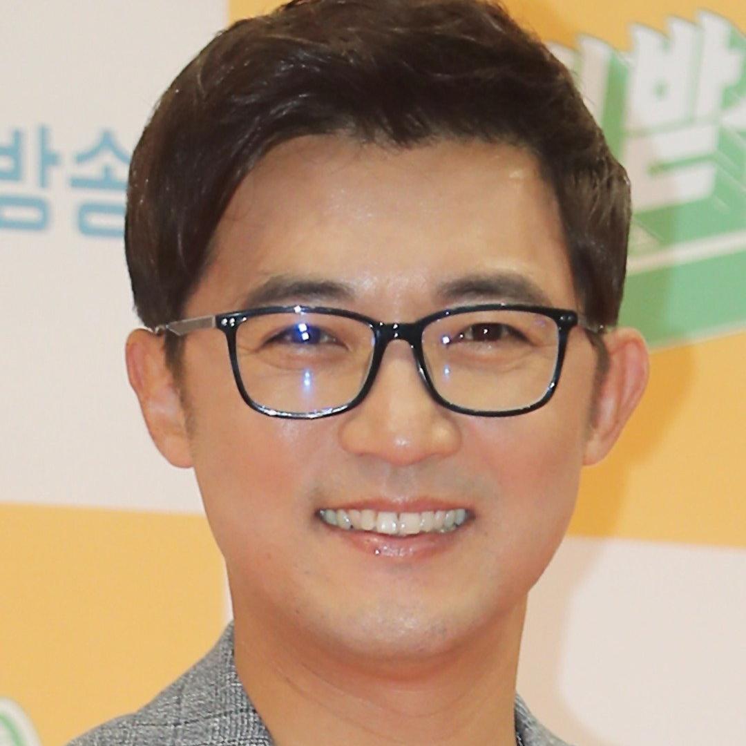 Ahn Jae-wook Movies and TV Shows - Plex