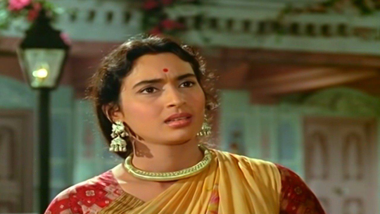 Khandan 1965