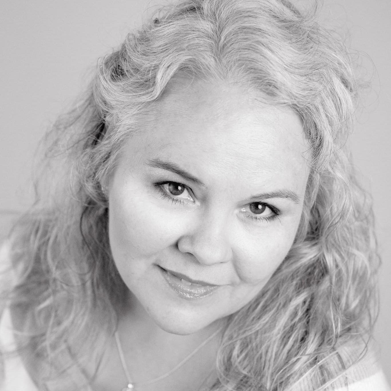Laura Morrison's Instagram, Twitter & Facebook on IDCrawl