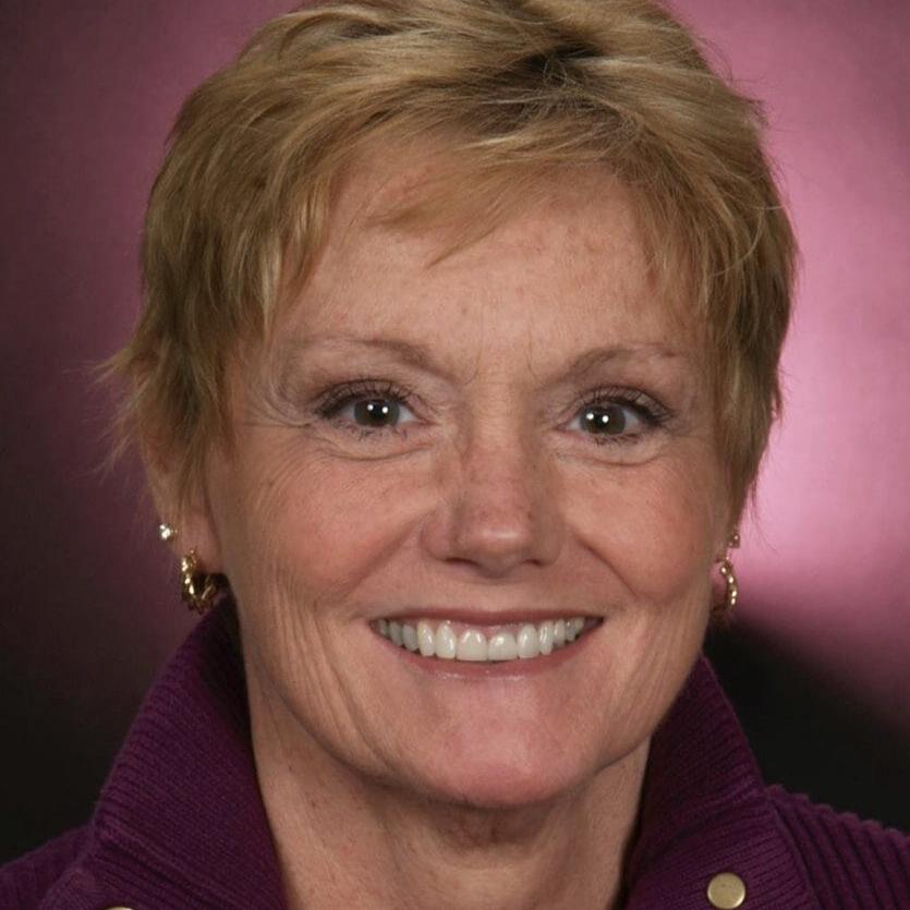 Martha Hales's Instagram, Twitter & Facebook on IDCrawl