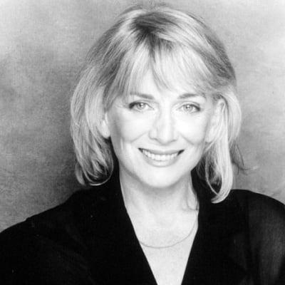 Kim Lussier's Instagram, Twitter & Facebook on IDCrawl