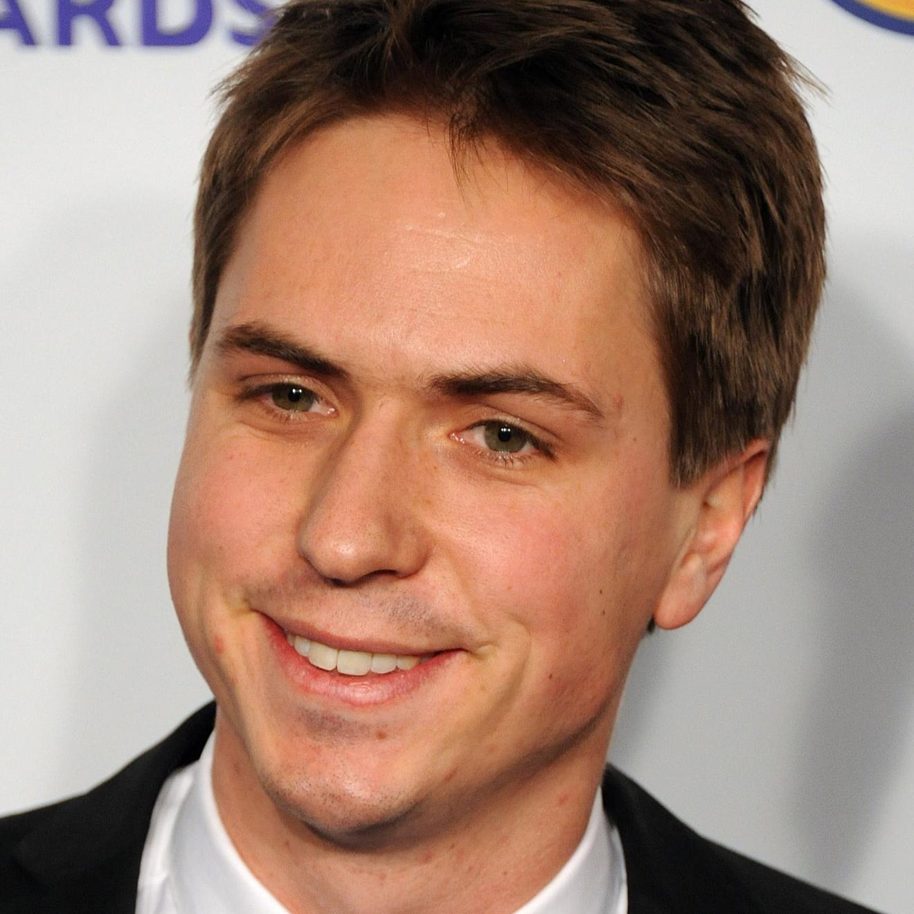 Joe Thomas Movies and TV Shows - Plex