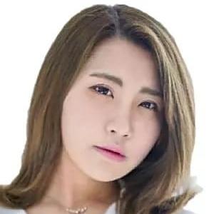 Hayashi Risa Movies and TV Shows - Plex