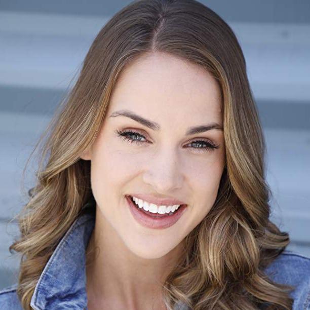 Lucy Loken's Instagram, Twitter & Facebook on IDCrawl