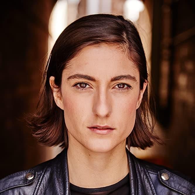 Sarah Meacham's Instagram, Twitter & Facebook on IDCrawl