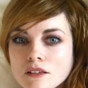 Sarah Beattie Movies and TV Shows - Plex